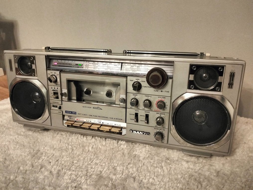 Sanyo - M-7900LU Radio portátil - Catawiki