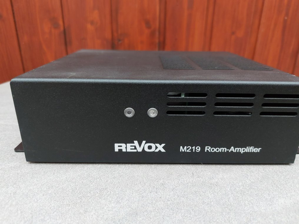 Revox - M219 Room Amplifier Audio amplifier - Catawiki