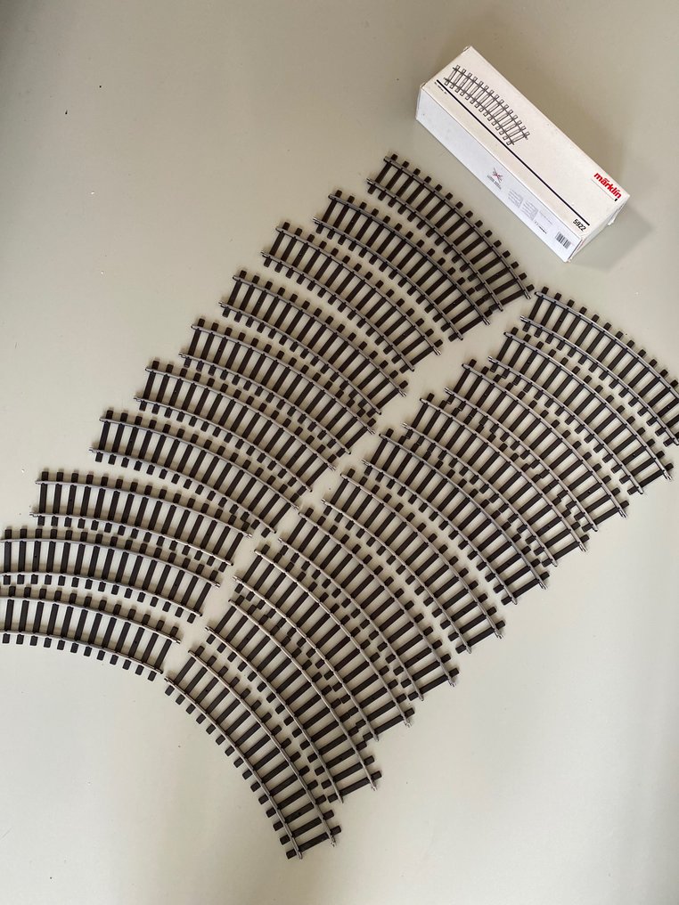 Märklin 1 - 5922 - Modeltreinsporen (20) - NIEUW, in perfecte staat, gebogen spoor voor spoor 1 ...