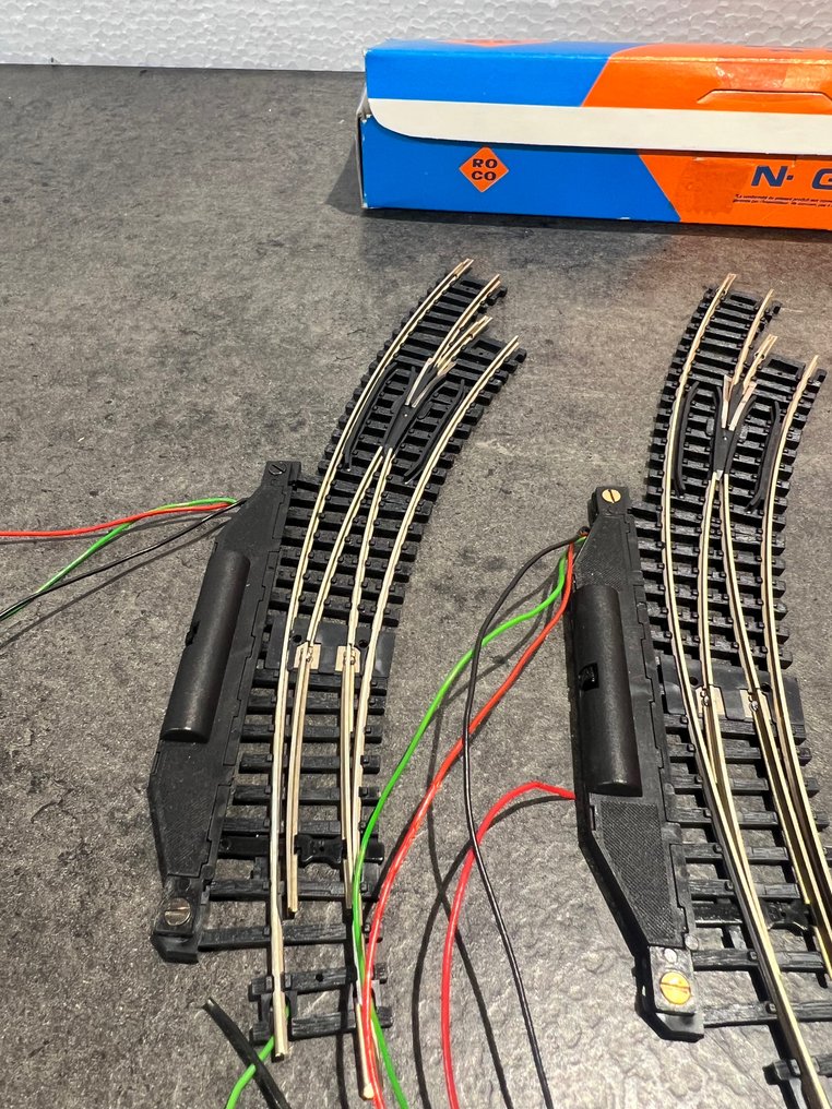 Roco N - 22275 - Modeltreinsporen (3) - bocht wissel rechts - Catawiki