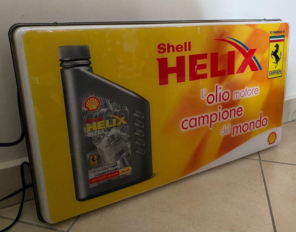 Shell Ferrari Helix - Lighted sign (1) - Plastic - Catawiki