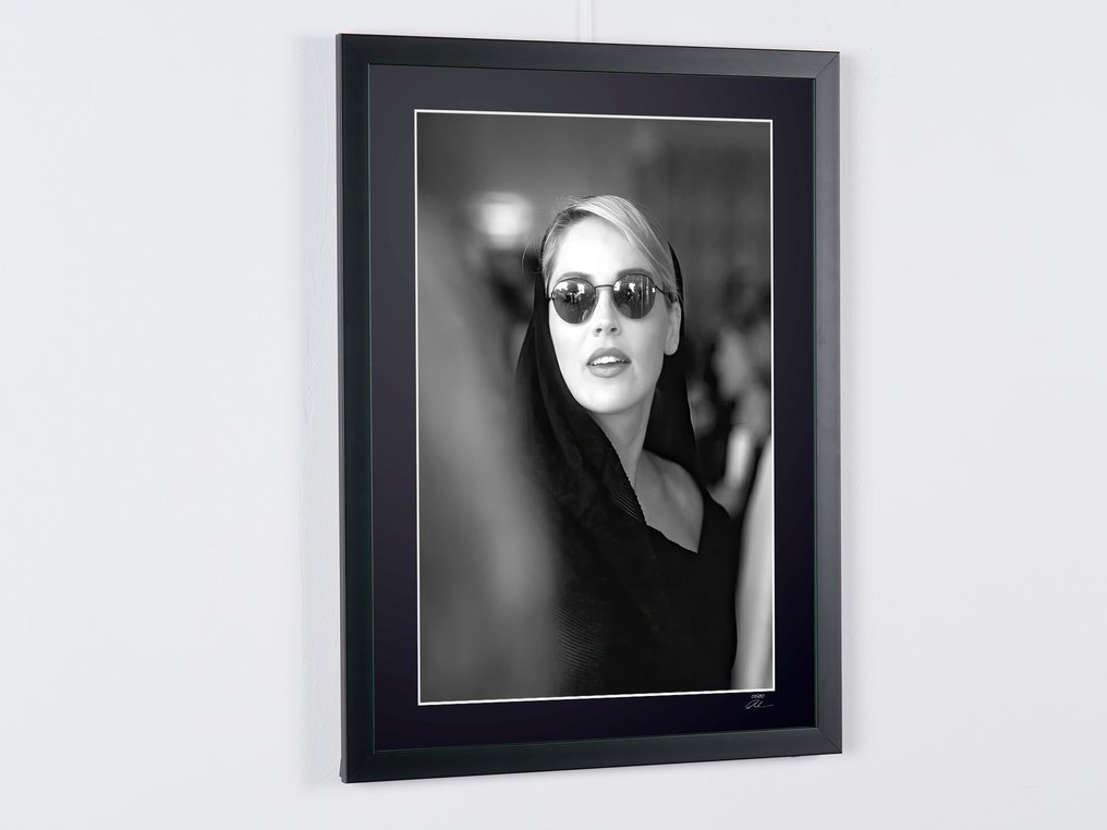 Sharon Stone - Wooden Framed 70X50 cm - Limited Edition Nr 02 of 30 - Serial ID 20577 - Original ...