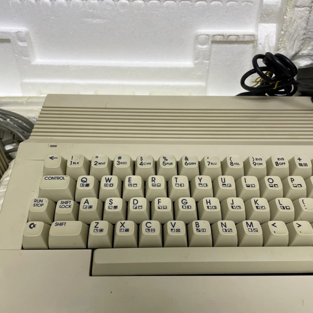 1 Commodore 64 Console Catawiki