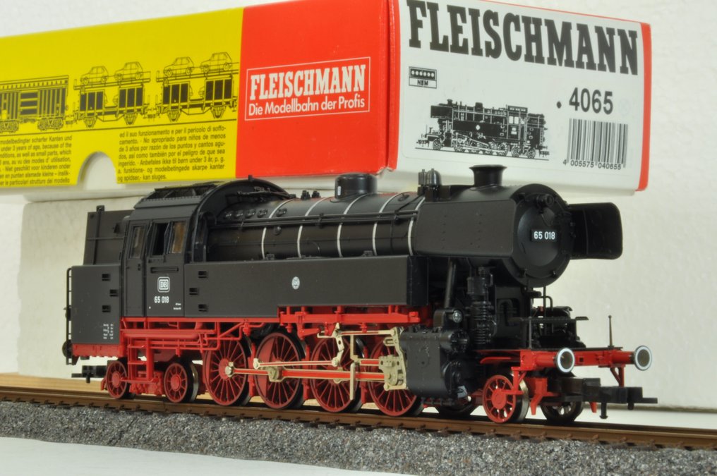 Fleischmann H0 - 4065 - Steam locomotive - BR 65 with - Catawiki