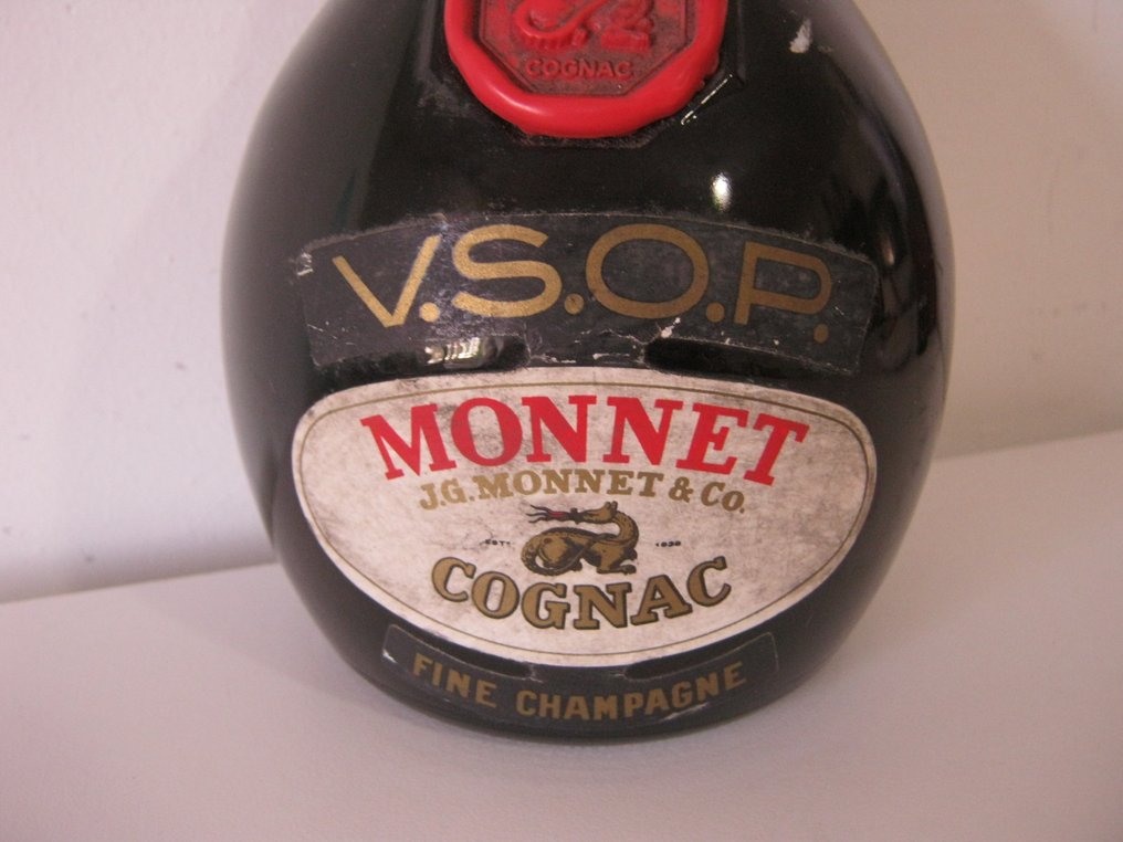 J. G. Monnet, De Luze - VSOP & 3 Star Cognac - b. 1970s, - Catawiki