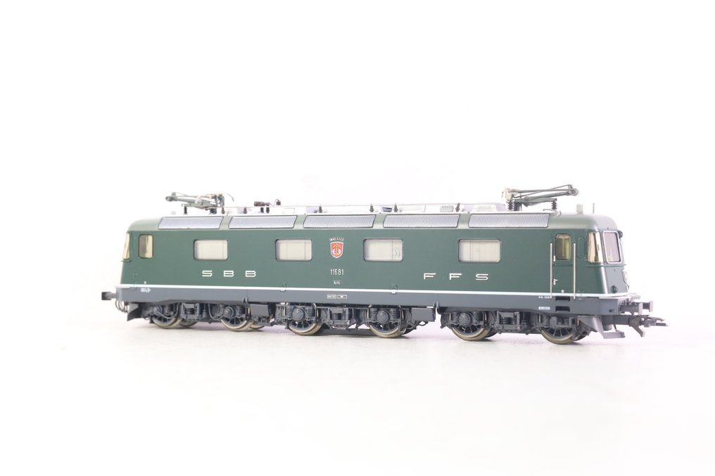 Roco H0 - 69733 - Electric locomotive - Re 6/6 - SBB CFF - Catawiki