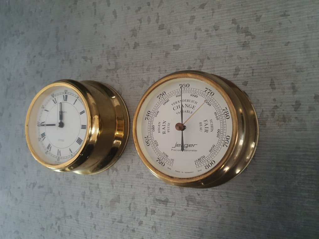 Barometer, Clock (2) - Brass - Catawiki