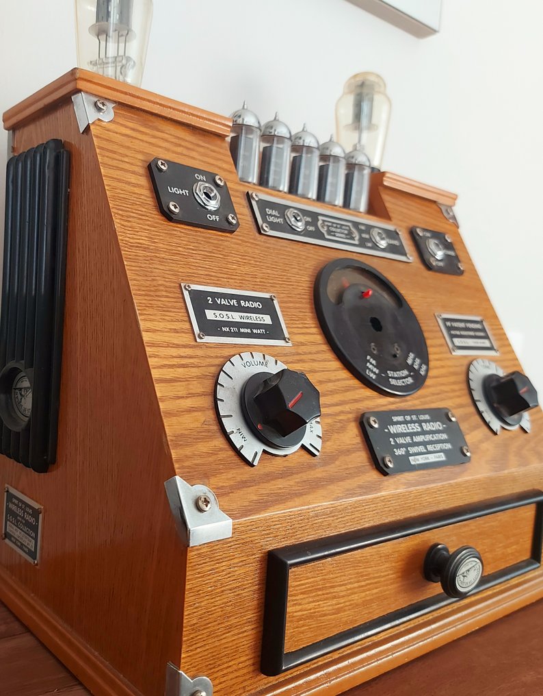 spirit of st Louis - Radio - Wood - Catawiki