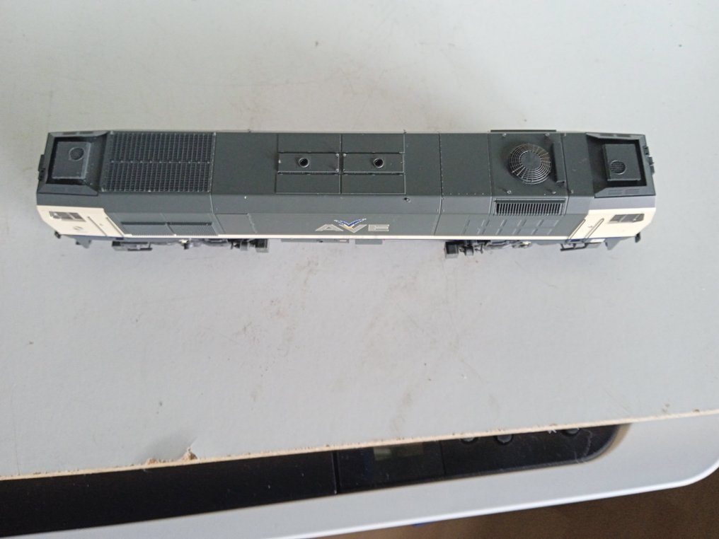 Roco H0 - 43836 - Diesel locomotive - 319 series - RENFE - Catawiki