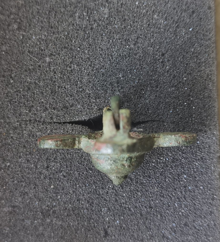 Romain tardif / protobyzantine Bronze Broche fibela - 36×36×13 mm - (1 ...