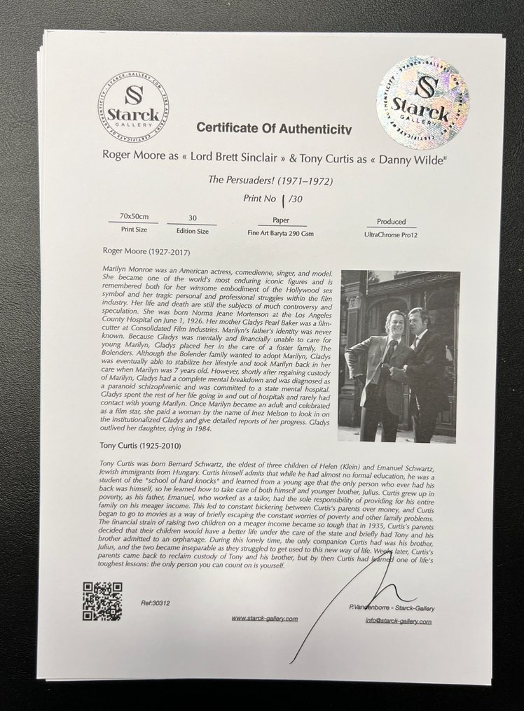 The Persuaders! (1971–1972) - Roger Moore as « Lord Brett Sinclair » & Tony Curtis as « Danny ...