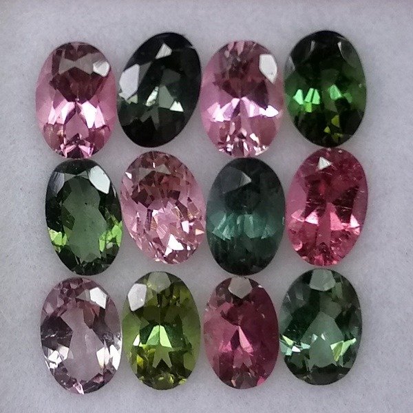 12 pcs Turmalina Multicolor - 5.12 ct - Catawiki