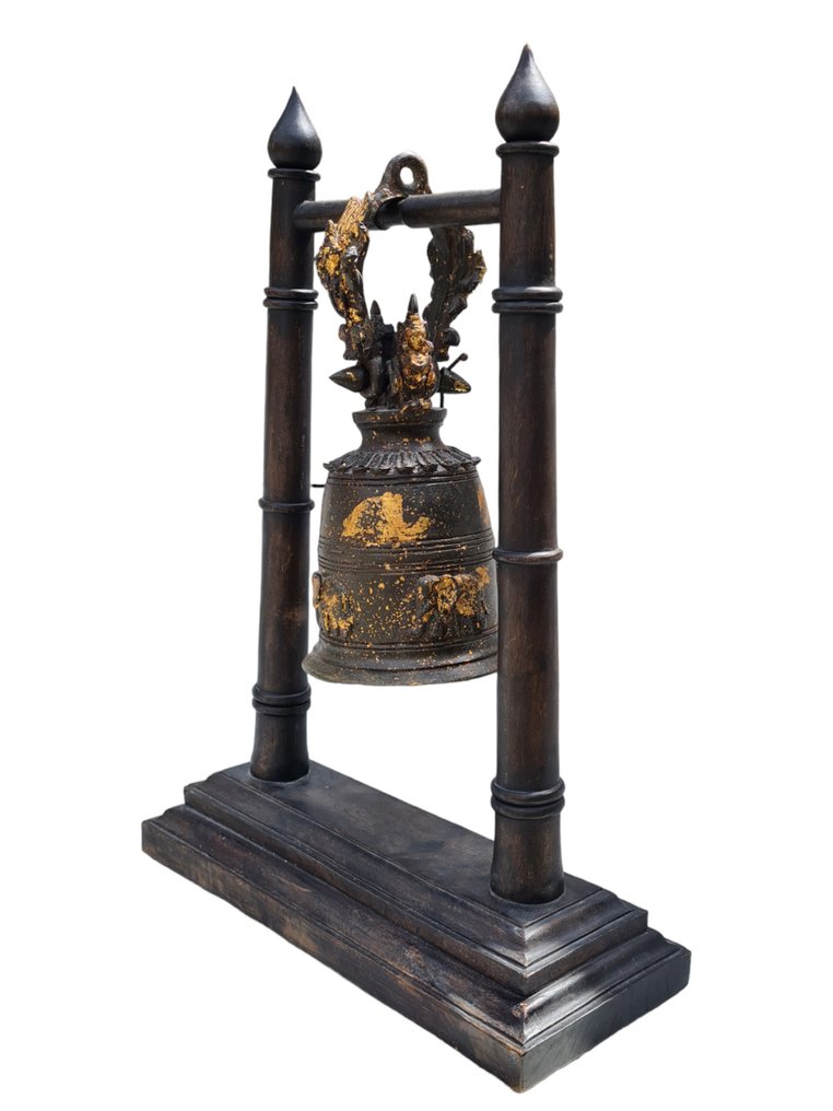 Temple Bell & Stand - Gilded Bronze, Wood - Thailand - Catawiki