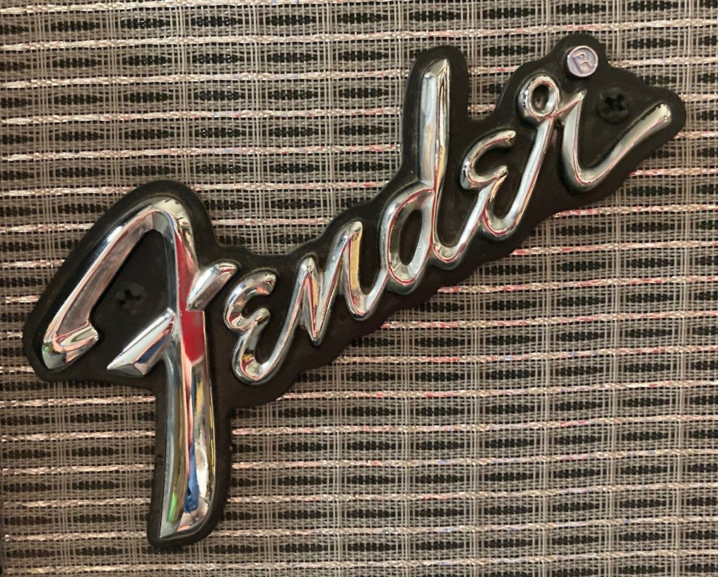 Fender - Number of items: 1 - Guitar poweramp - 2013 - Catawiki