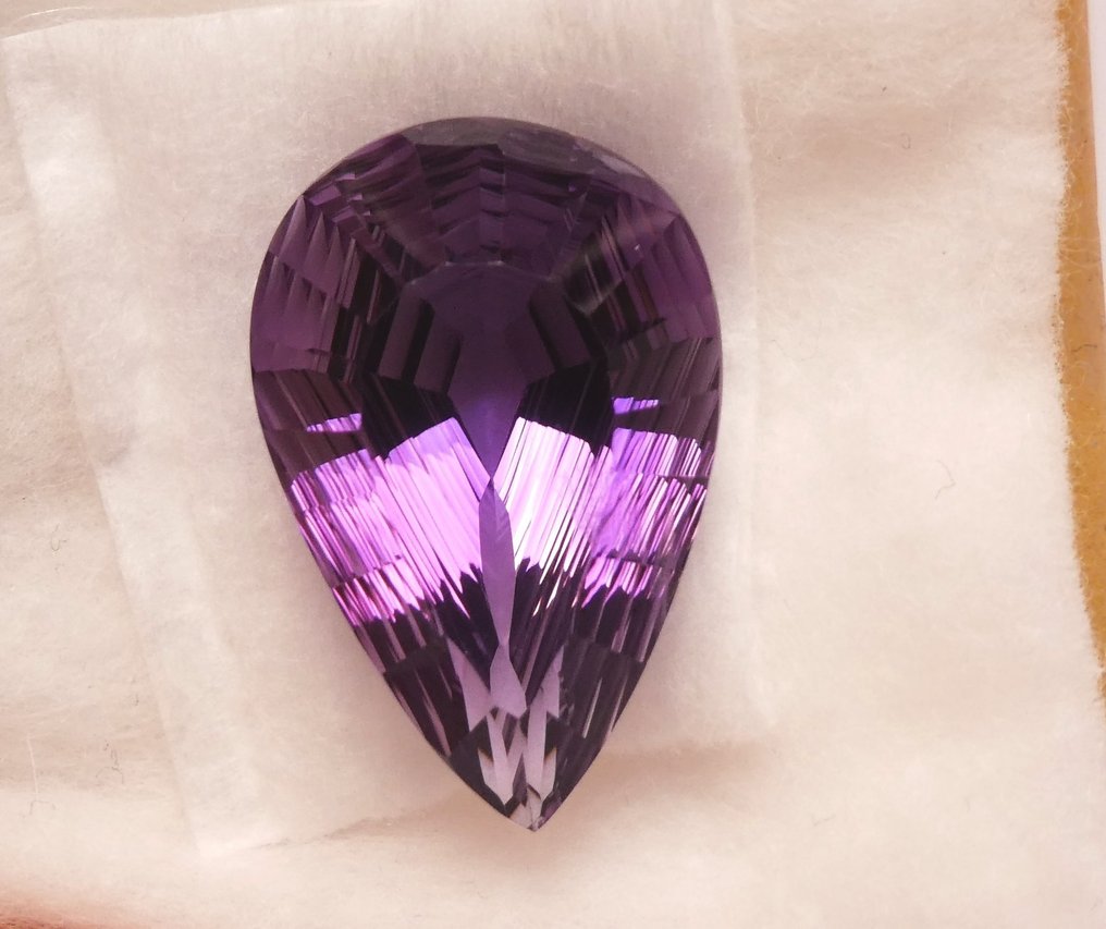 Amethyst - No Reserve Price - 24.57 ct - Catawiki