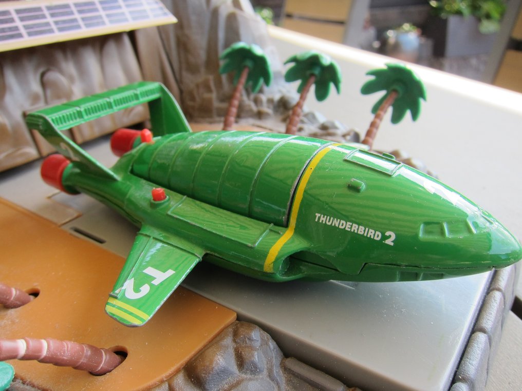 Matchbox - Thunderbirds Island with Thunderbirds 1, - Catawiki