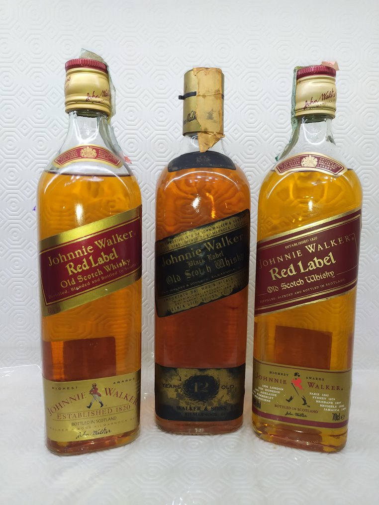 Johnnie Walker Red Label & Black Label 12 years old - b. - Catawiki