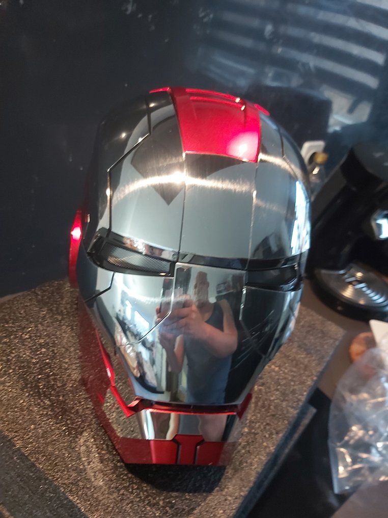 Marvel: Iron Man - MK5 - Electronic Helmet - Autoking - No Reserve ... Marvel: Iron Man - MK5 - Electronic Helmet - Autoking - No Reserve ...