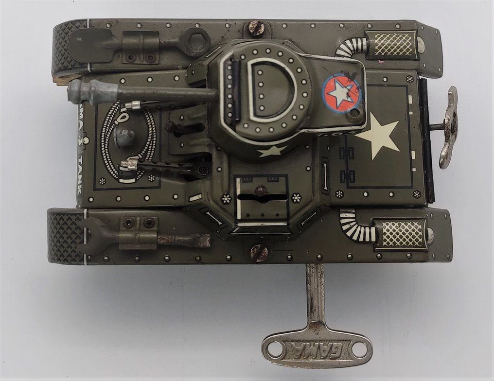 GAMA - Tank Vintage collectible toy Clockwork tin tank from - Catawiki