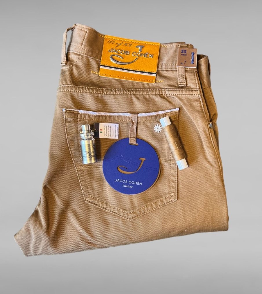 Jacob Cohen - 33 J688 COM LIMITED KAKY Jeans - Catawiki