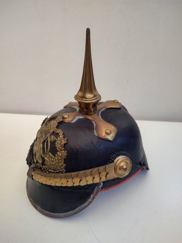 Germany - German pin helmet Hessen, replica. - Military - Catawiki