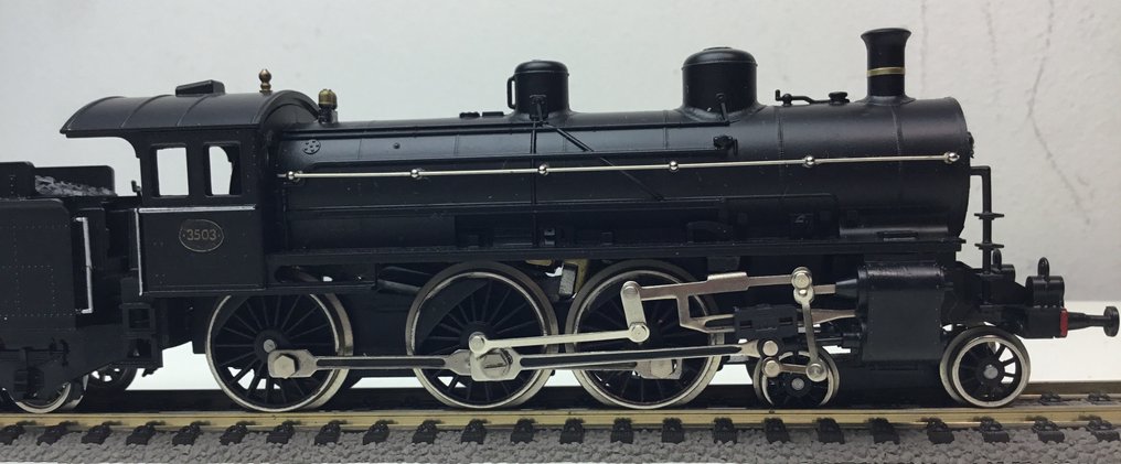 Liliput H0 - 107 40 - Steam locomotive with tender - - Catawiki
