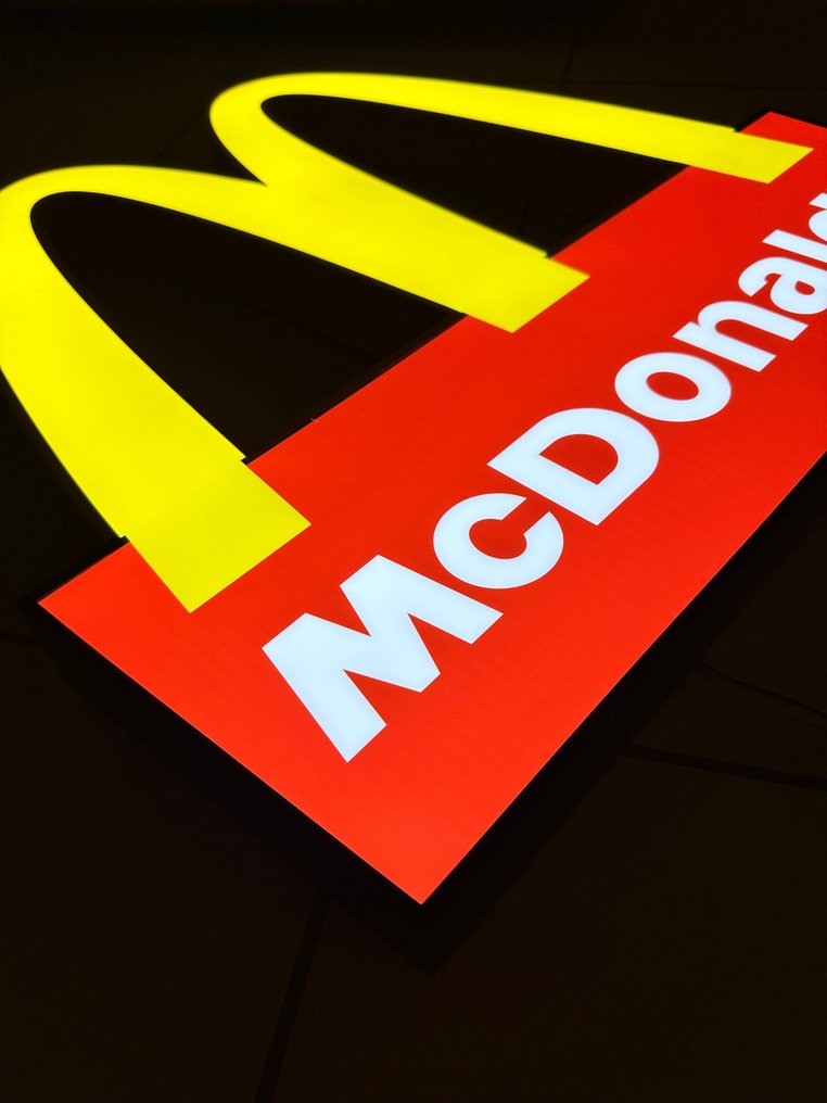 Mc Donald’s - Lighted Sign - Metal - Catawiki