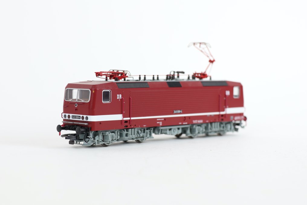 Roco H0 - 62628 - Electric locomotive - BR 243 - DR (DDR) - Catawiki