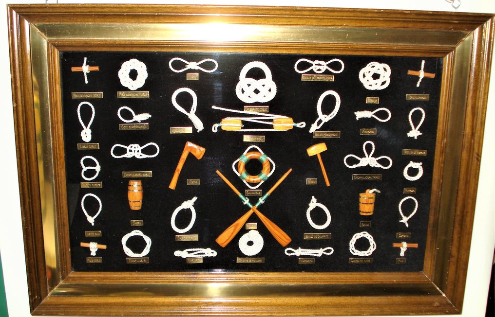 Nautical Knot Display Case Painting - wood, brass, glass - Catawiki