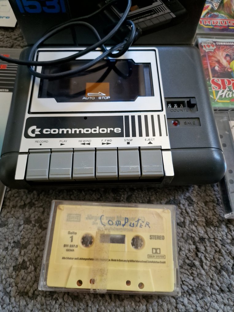 Commodore plus/4 - Console with games - In original box - Catawiki