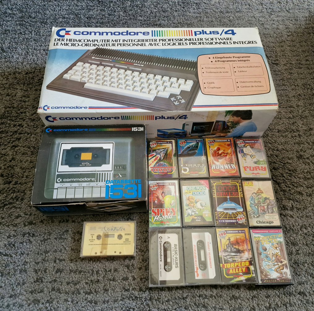 Commodore plus/4 - Console with games - In original box - Catawiki