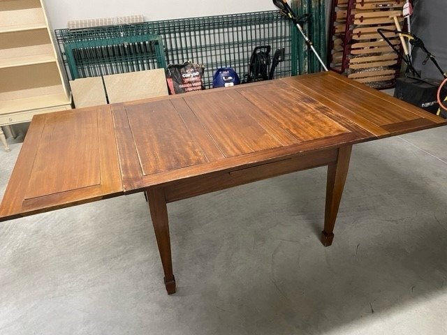 Dining table - Catawiki