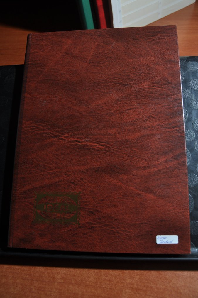 New Zealand - Batch from classic in various stock books - Catawiki