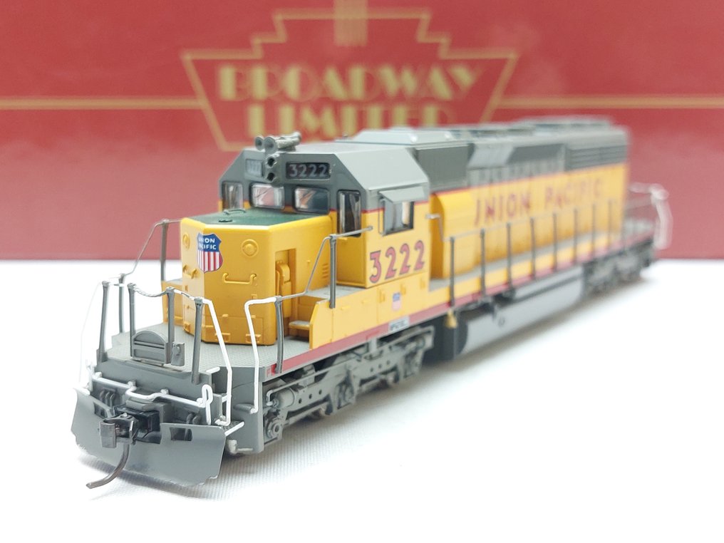 Broadway Limited H0 - 710 - Diesel locomotive (1) - SD40-2, #3222 - Union Pacific Railroad ...