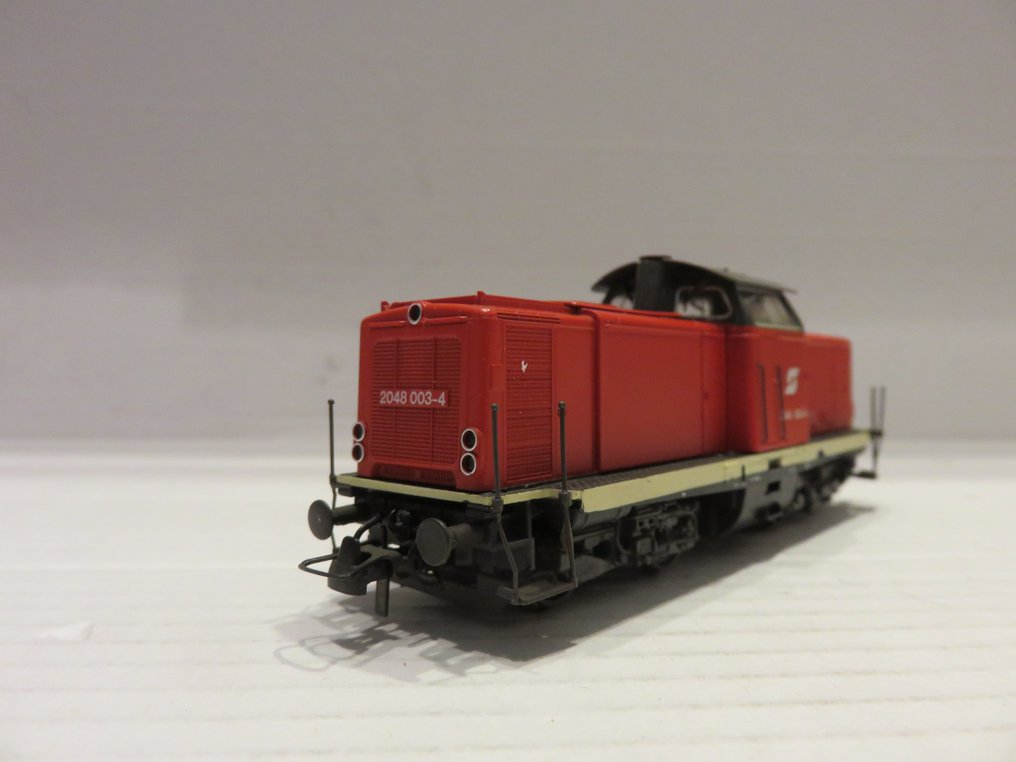 Roco H0 - 43647 - Diesel locomotive (1) - Series 2048 - Catawiki