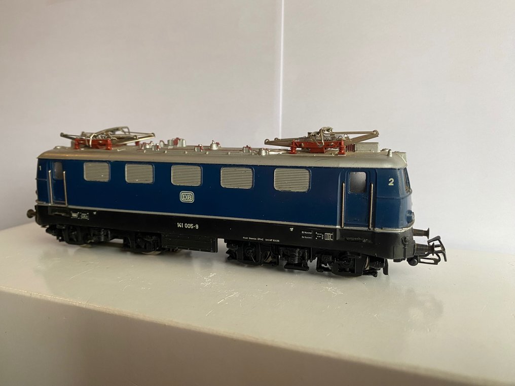 Märklin H0 - 3034.2 - Electric locomotive (1) - BR 141 - DB - Catawiki
