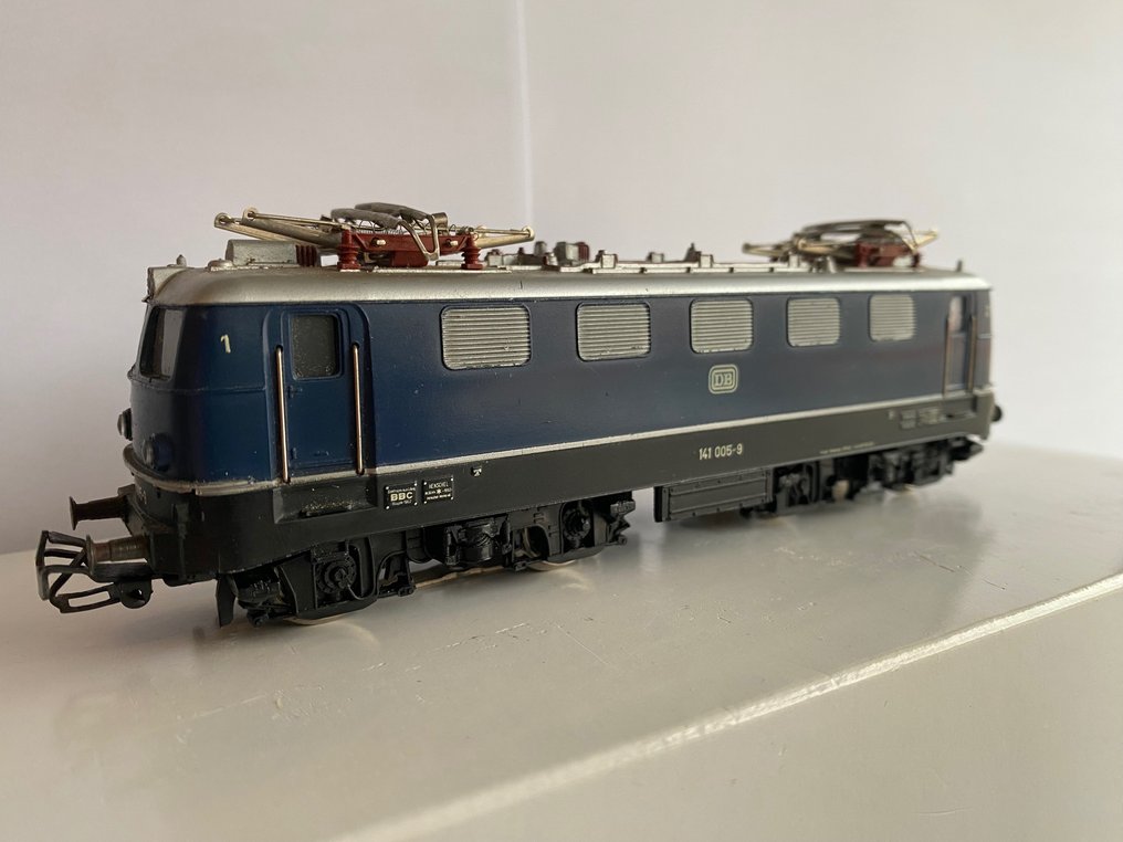 Märklin H0 - 3034.2 - Electric locomotive (1) - BR 141 - DB - Catawiki
