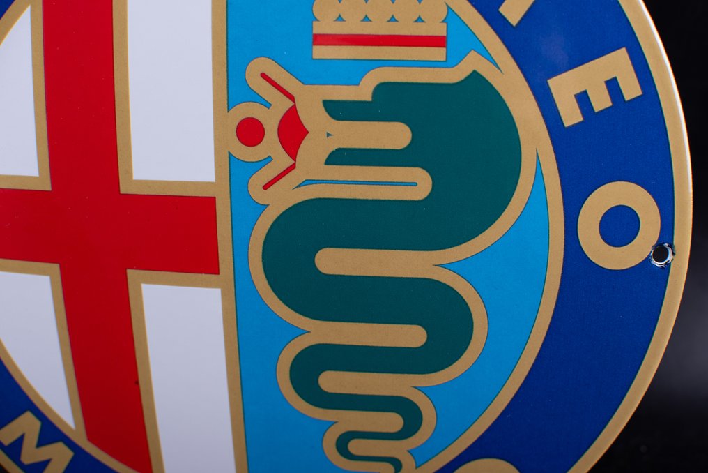 Sign - Alfa Romeo - Alfa Romeo 300mm; enamel sign - Catawiki