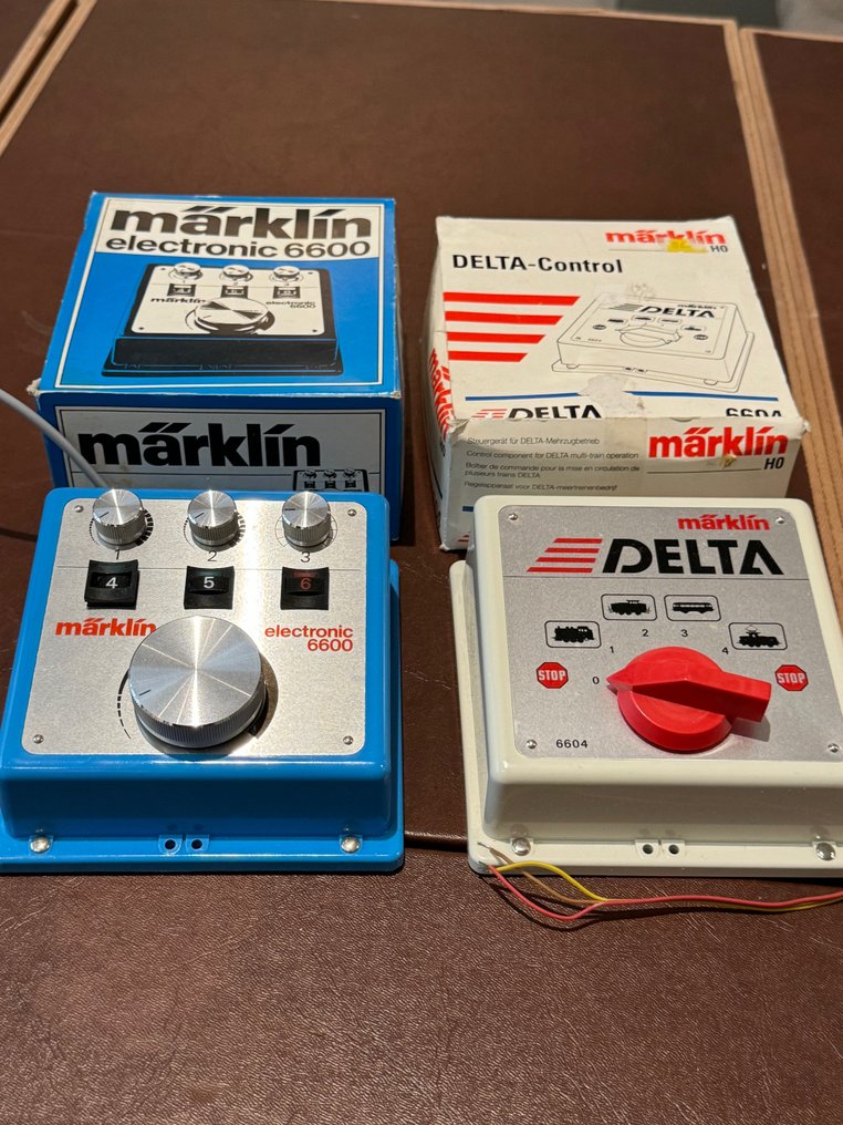Märklin H0 - 6600/6604 - Model train control unit (2) - Delta Control ...