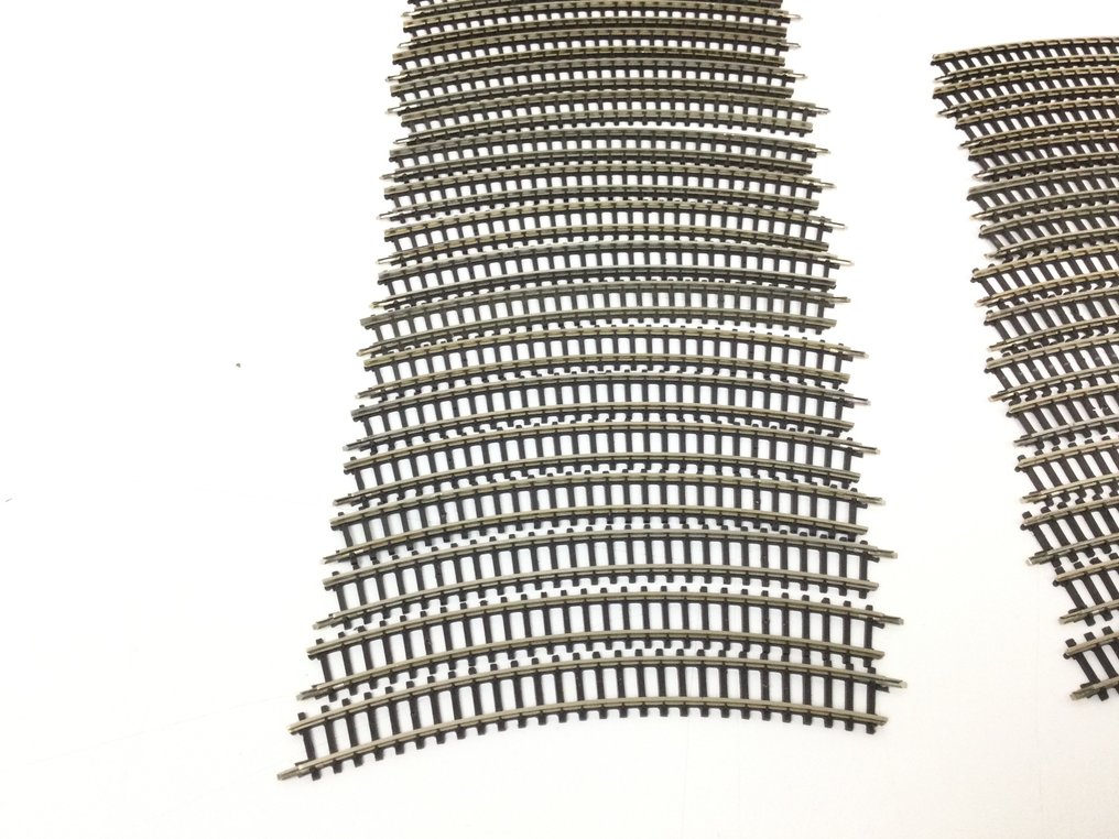 Märklin Z - 8510/8520/8521/8531 - Model train tracks (84) - curved ...