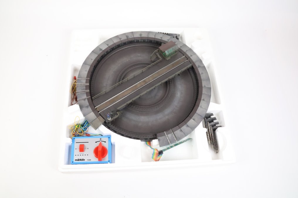Märklin H0 - 7286 - Model treinbevestiging (1) - Draaischijf voor K ...