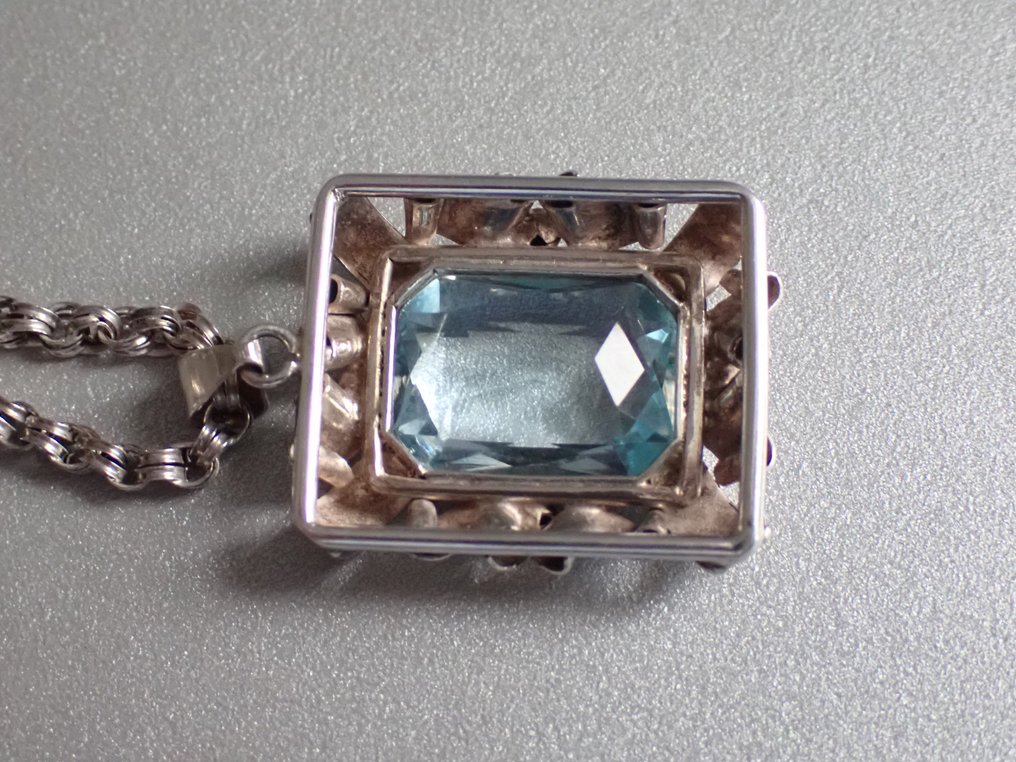 Art Deco hanger met licht blauwe Saffier - 800 Argent - Collier avec ...