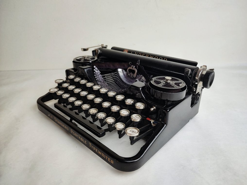 Underwood Portable 3-Bank - 1925 Typewriter - Iron (cast/wrought ...