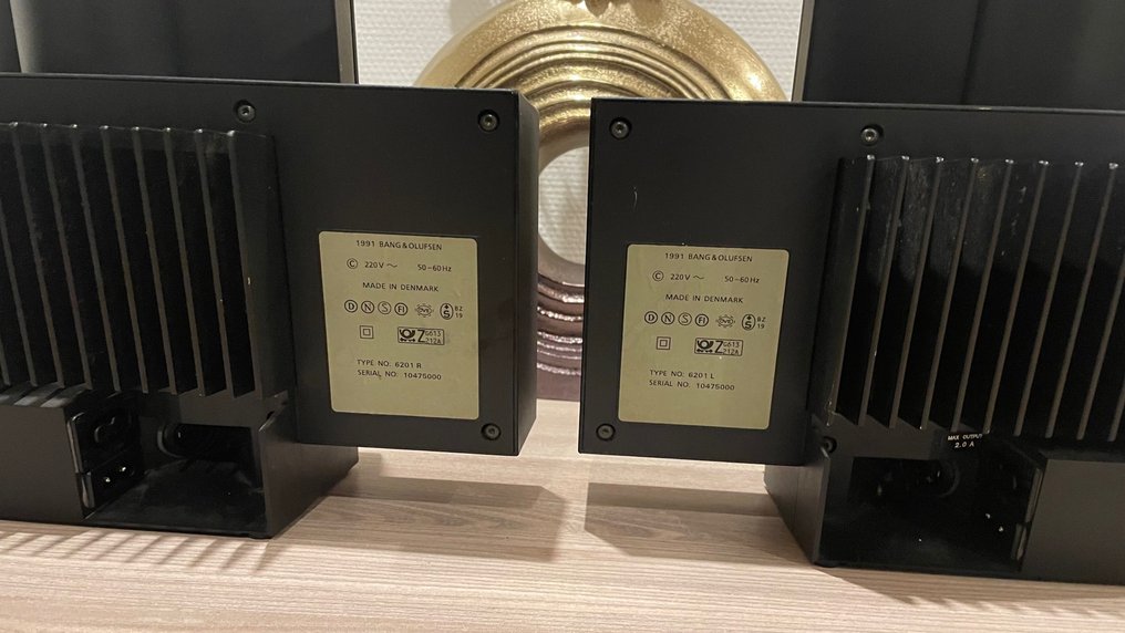 Bang & Olufsen - BeoLab 2500 - Active Loudspeakers Speaker set - Catawiki