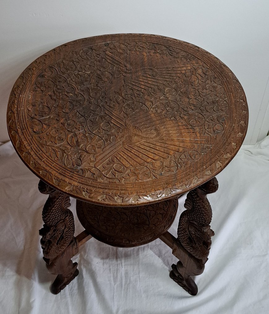Side table - Japara, Java - Indonesia - Catawiki