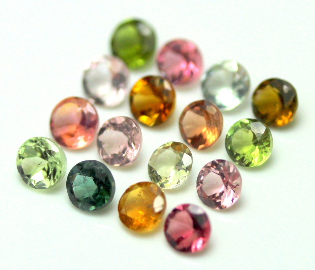 16 pcs Tourmaline - 4.20 ct - Catawiki
