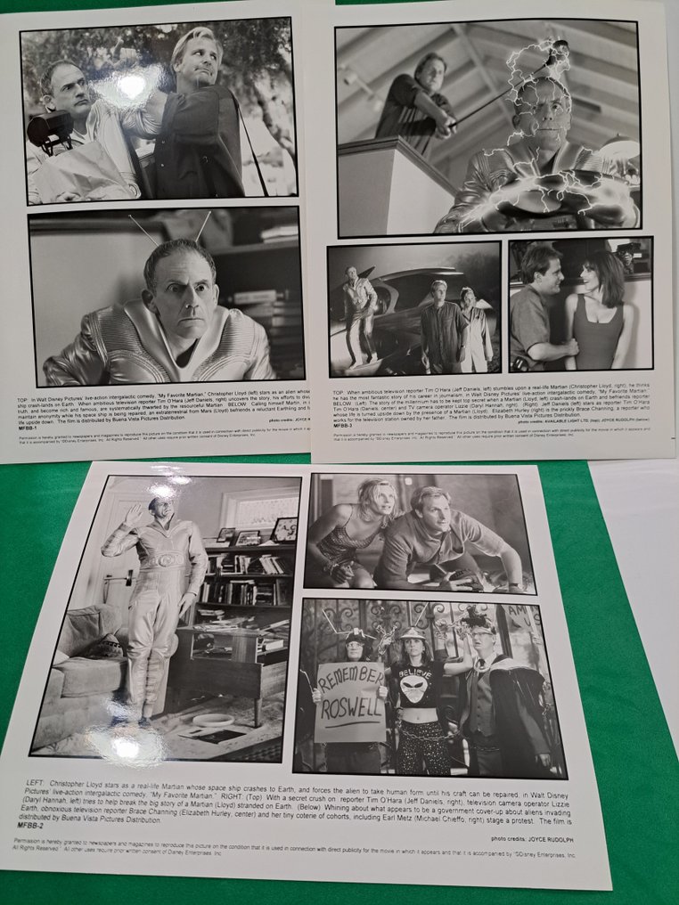 My Favorite Martian Christopher Lloyd Jeff Daniels Elizabeth Hurley Press Kit Buena