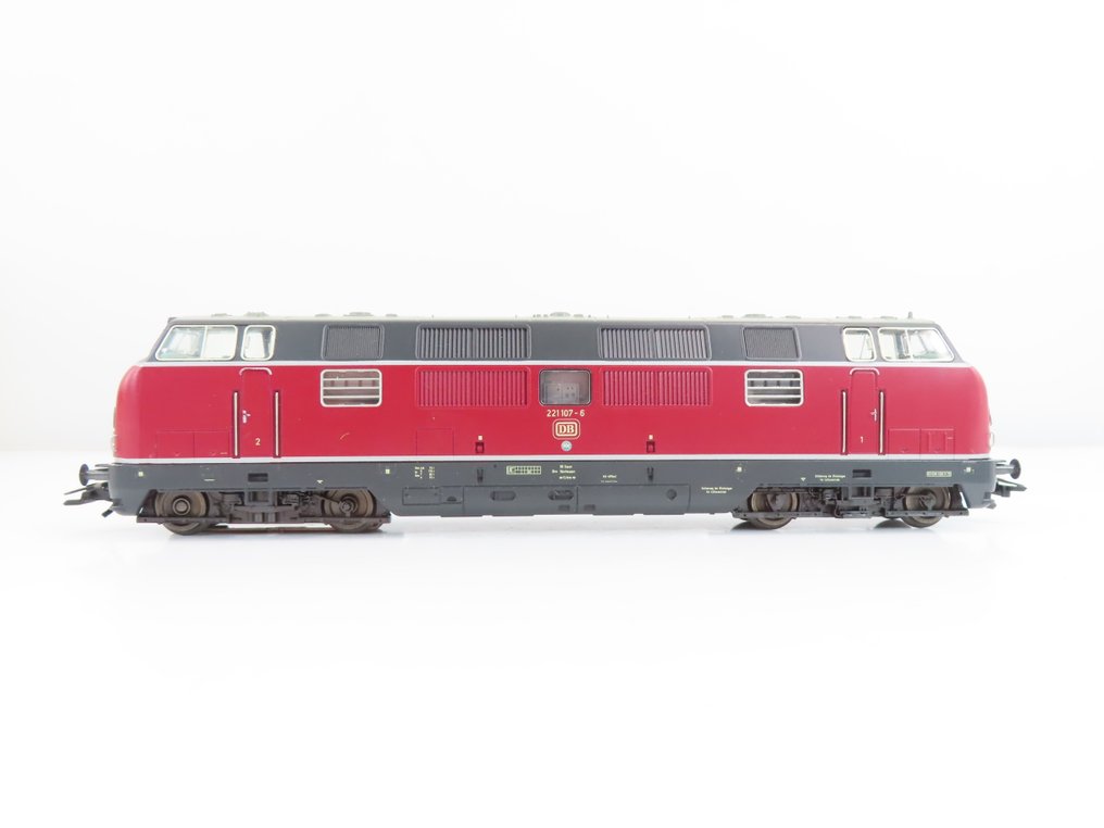 Märklin H0 - 3582 - Diesel locomotive (1) - BR 221 - DB - Catawiki