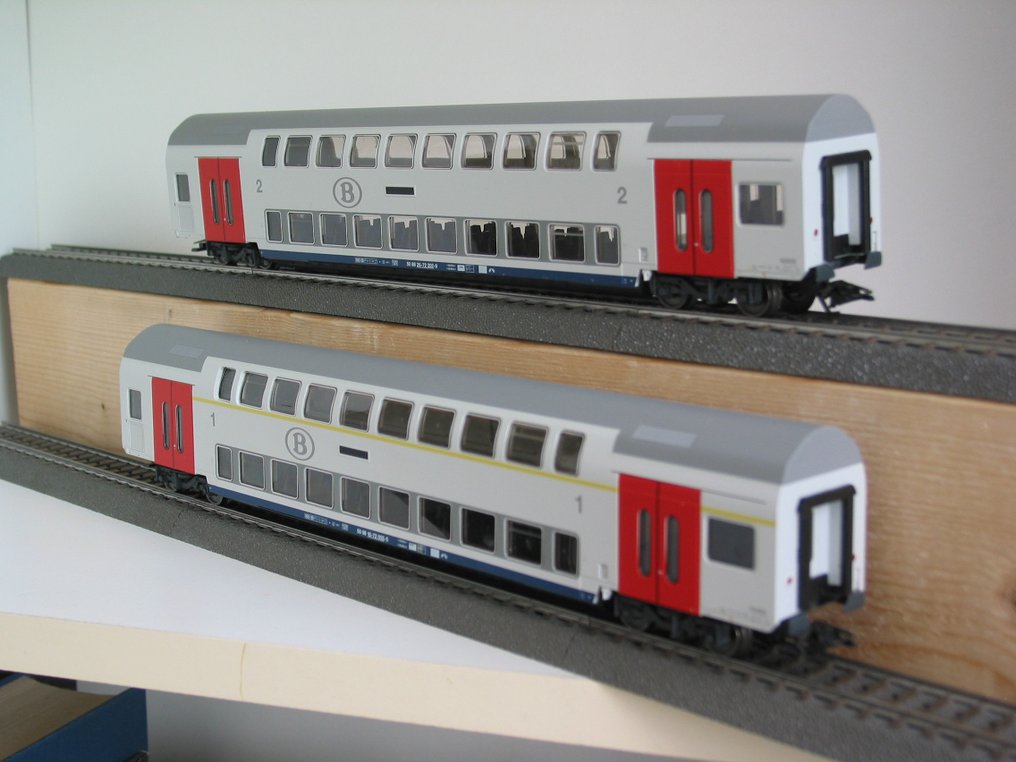 Märklin H0 - 43573-02 + 43573-03 uit set 29474 - Model train passenger carriage (2) - NMBS ...