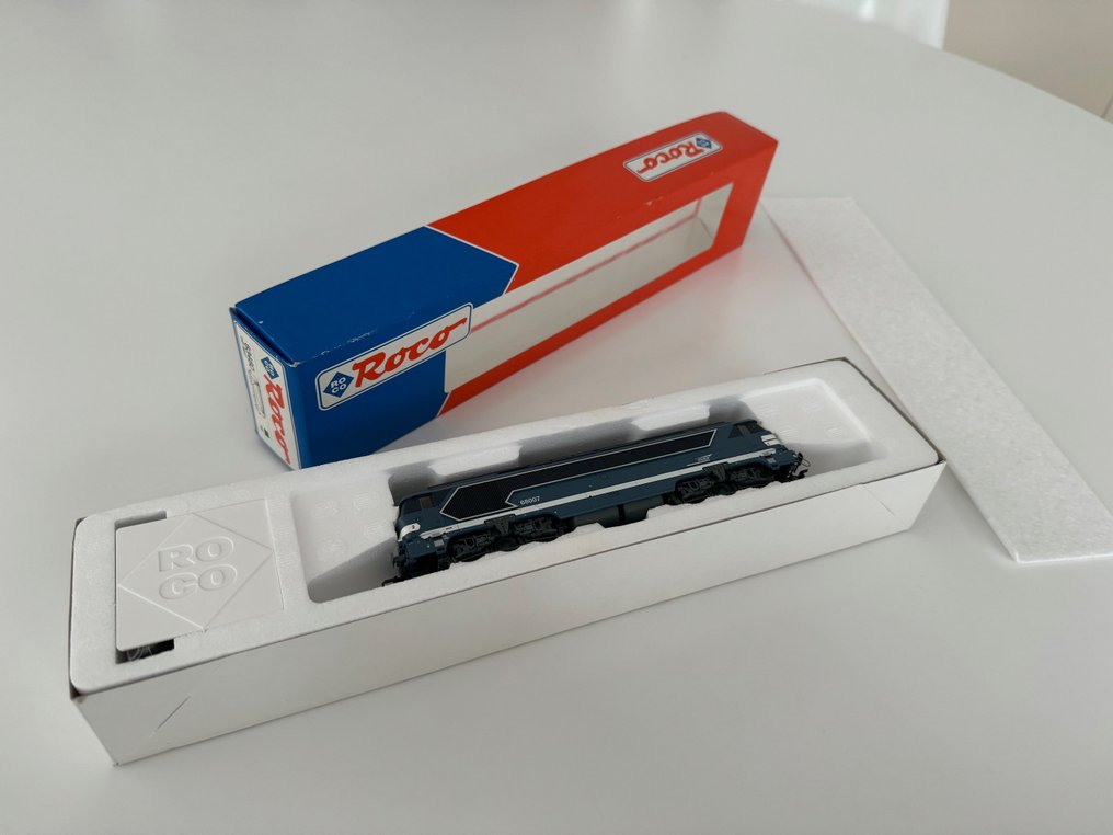 Roco H0 - 63460 - Diesel locomotive (1) - CC 69007, digital DCC full ...